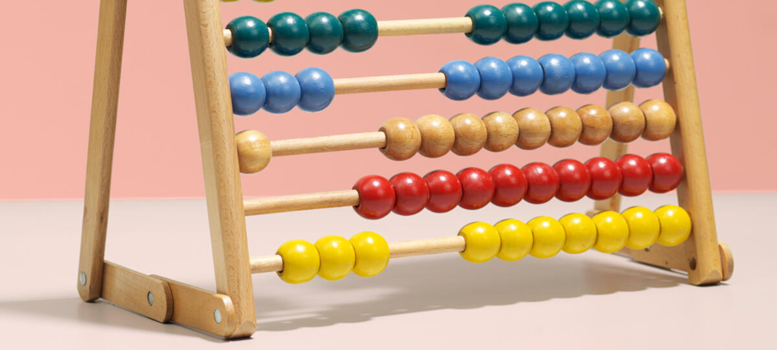 Hulp bij huiswerk hindert - Psychologie Magazine